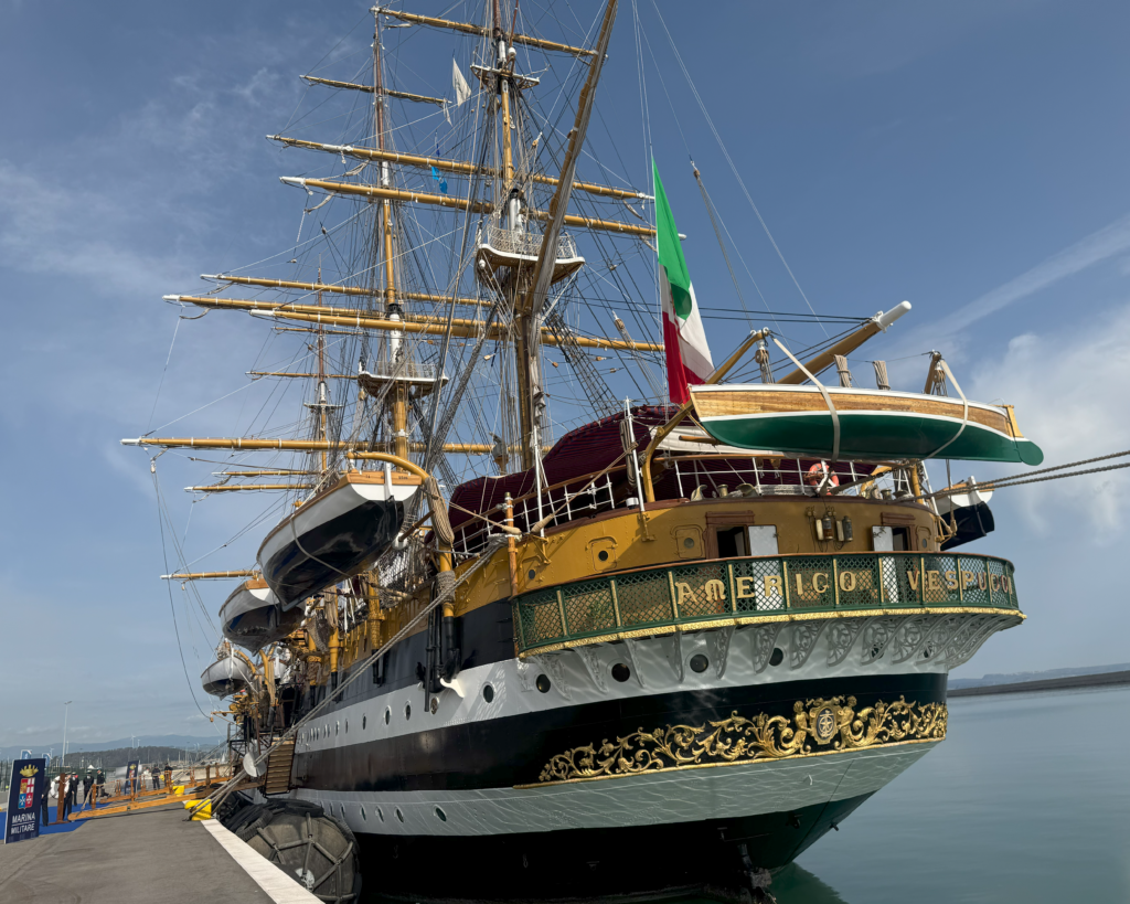 Nave Amerigo Vespucci, la "nave più bella del mondo " è arrivata a ...